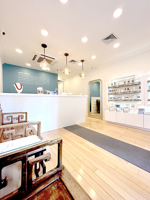 BOOK NOW | LING Spa