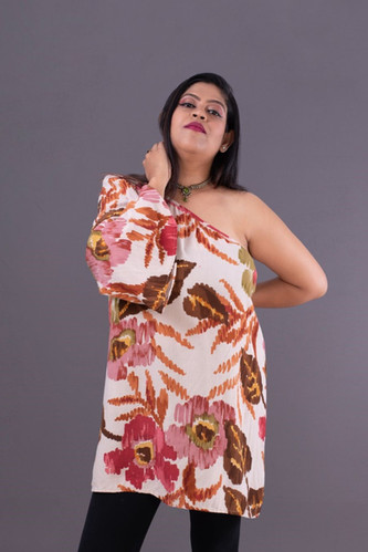 Splash One Side Full Sleeve and One Side Off Shoulder Top (XL ...