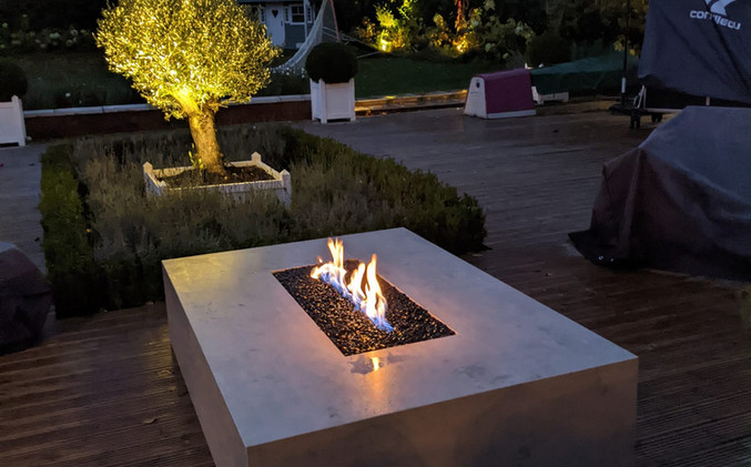 Outdoor gas & bioethanol firepits I URBAN FIRES I London & Amersham UK