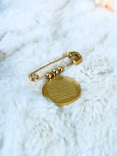 Ayatul Kursi Pendant Pin | The Hijabi Stylist