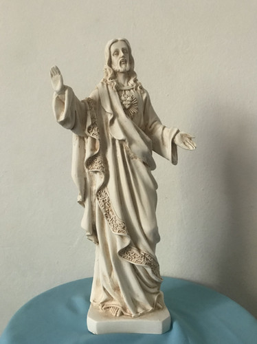 Jesus - Open-Hands Pose Statue - 27cm x 12cm | Conjure