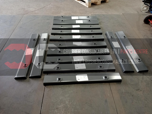 BSO‐M4‐OP1 Side Tension Plate , wire mesh | SANDVIK® | Crusher Consumables