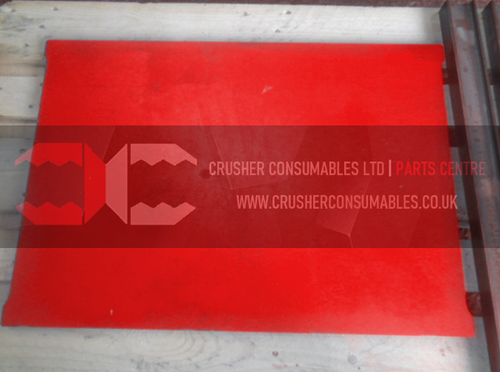 MM0215574 Toggle plate | METSO:OUTOTEC / NORDBERG | Crusher Consumables