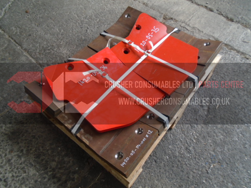 1420-05-54 Pan feeder crank liner | SANDVIK / FINTEC | Crusher Consumables