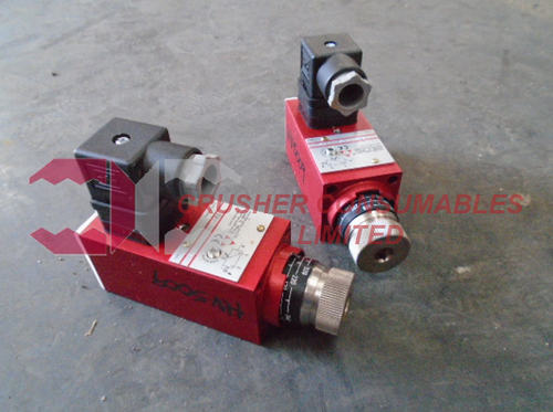 HV5009 PRESSURE SWITCH / VALVE | SANDVIK® / EXTEC | Crusher Consumables