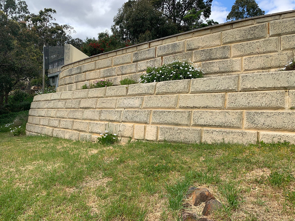 Retaining wall structural inspection in Perth Hills - clay soil ...