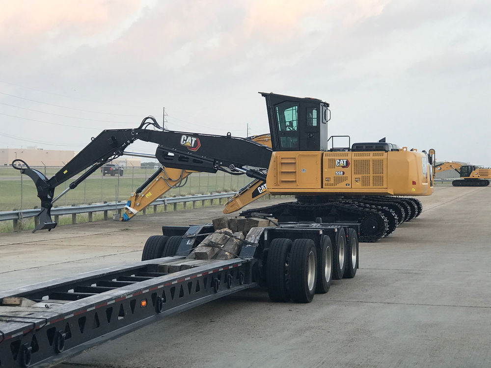 CAT 558 Forest Machine