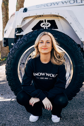 Long Sleeve t-shirt | Snow Wolf Merch