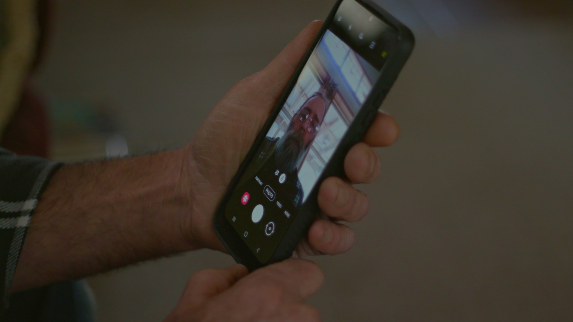 My Dad Gets a Smartphone