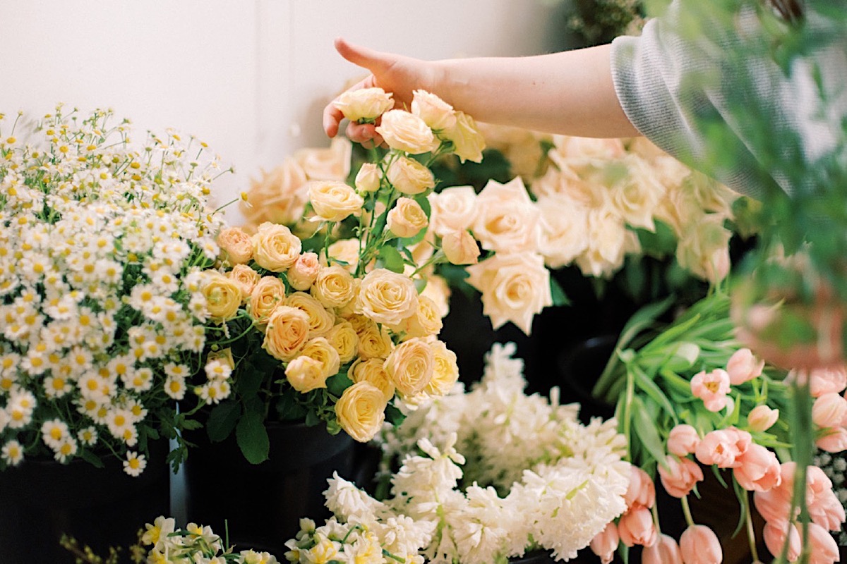 Winter Flowers Floral Design Workshop in Seattle