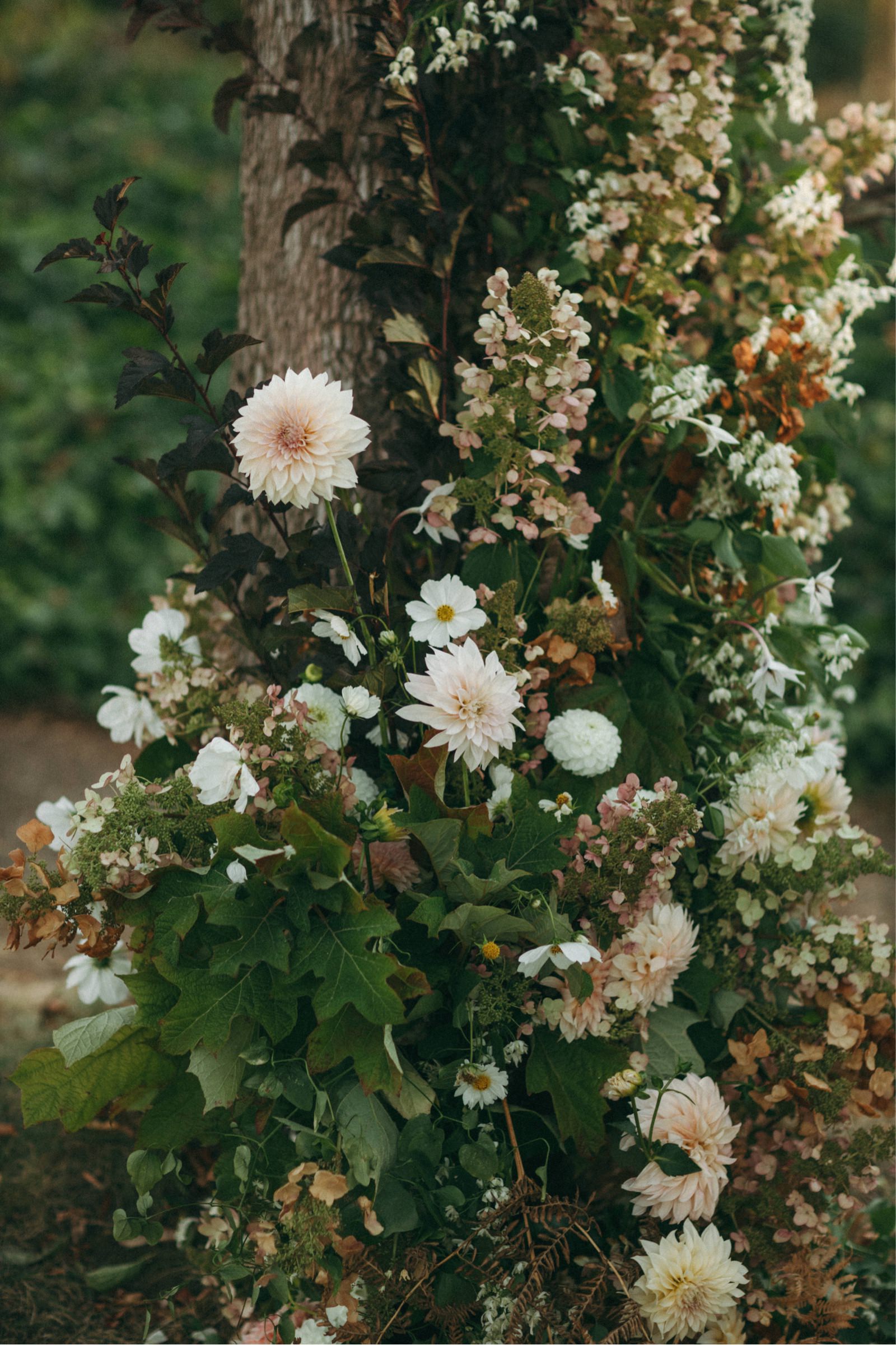 Autumn Wedding Flowers at Captain Whidbey | Botanique's Floral Designs