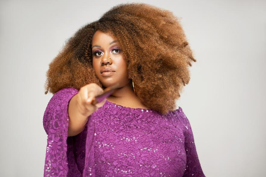 Jennifer Elaine | Pieces Of Us By Us