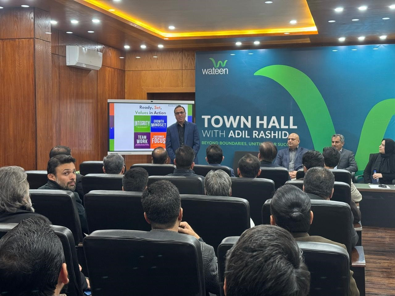 Wateen Telecom CEO's Town Hall Held at Telecom Foundation's Haytham ...