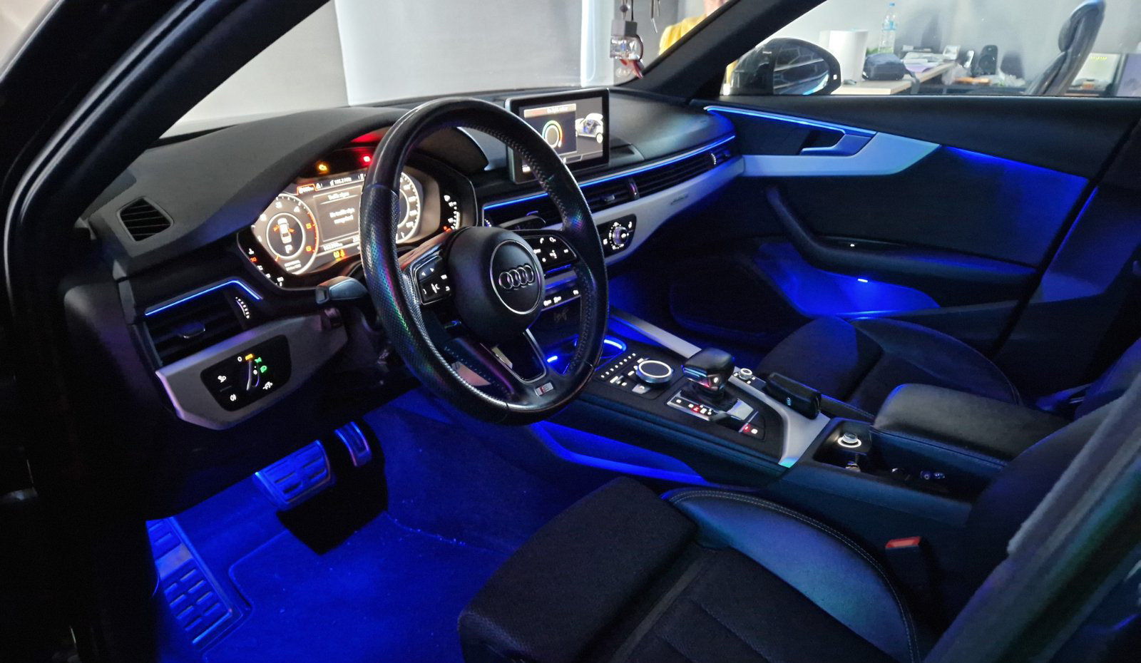 AUDI A4 S4 RS4 B9 | | Ambient Car Design | Τοποθέτηση Ατμοσφαιρικού ...