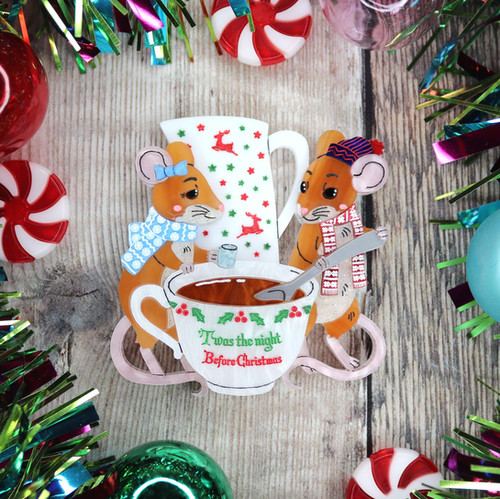 Mouse Stirring Brooch | Gorydorky