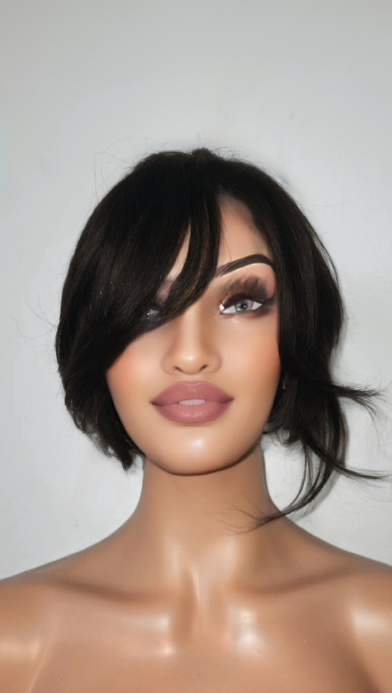 What Are Glueless Wigs? The Everyday Wig You Didn't Know You Needed