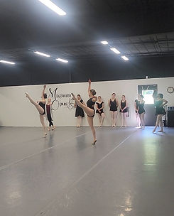 MASTER CLASSES | magnum-opus-ballet