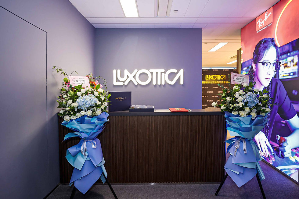 LUXOTTICA Showroom BJ