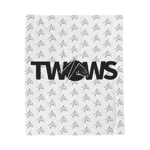 TWOWS Encompass Velveteen Plush Blanket | TWOWS