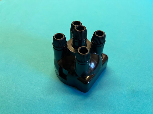 Lanchester LA10 & LA11 Distributor Cap | DaimlerSpares