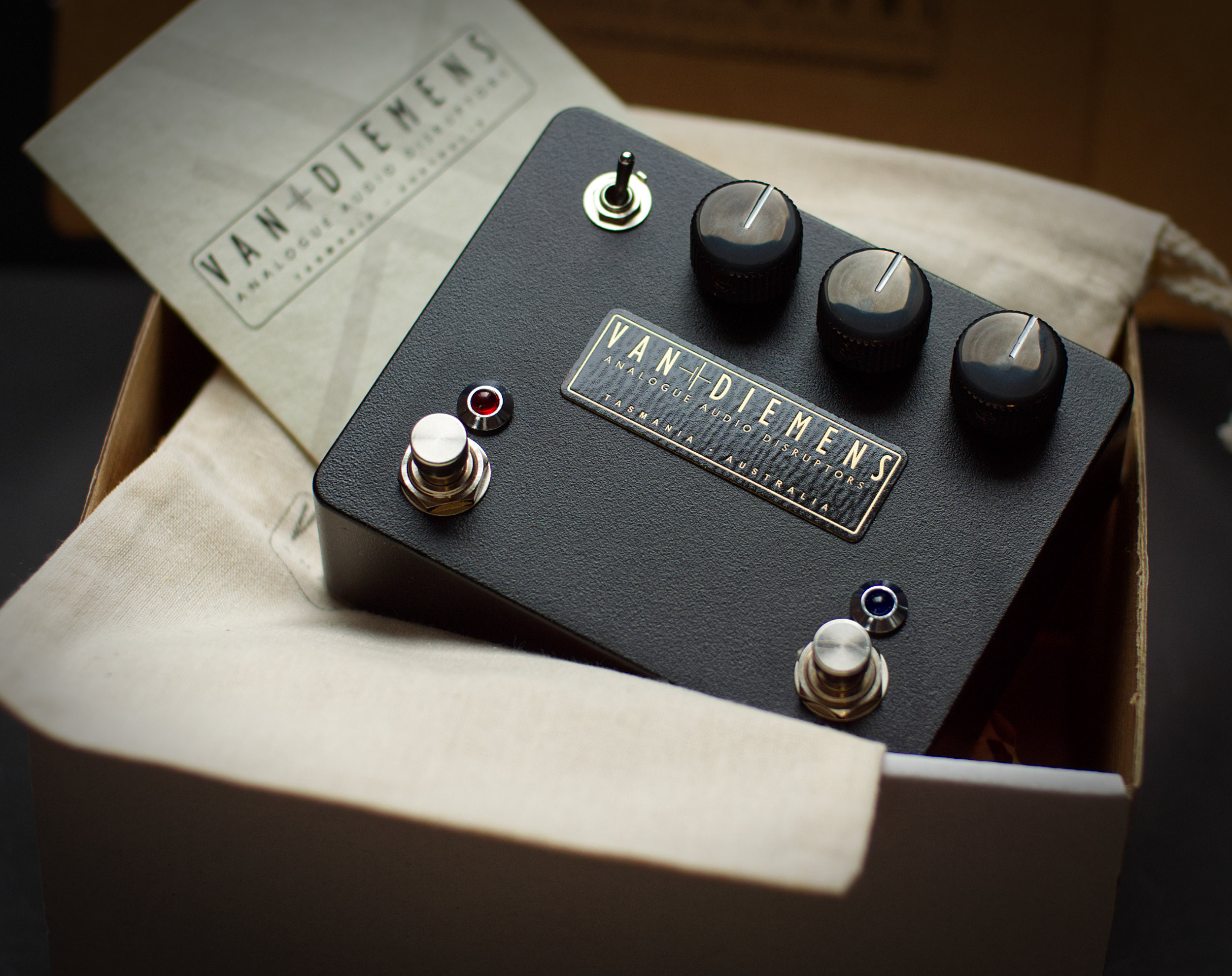 Van Diemens Analogue Audio Disruptors | Fuzz | Treblebooster