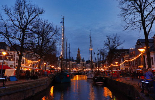 Rondvaartboot Groningen in open boten | Groningsveer | Schipper Tonny Horst
