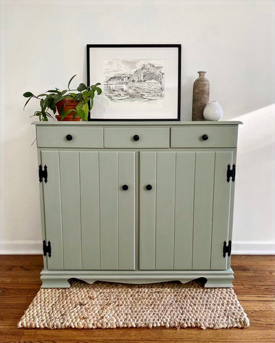Rustic Vintage 3-Drawer Buffet | Dee Dee's