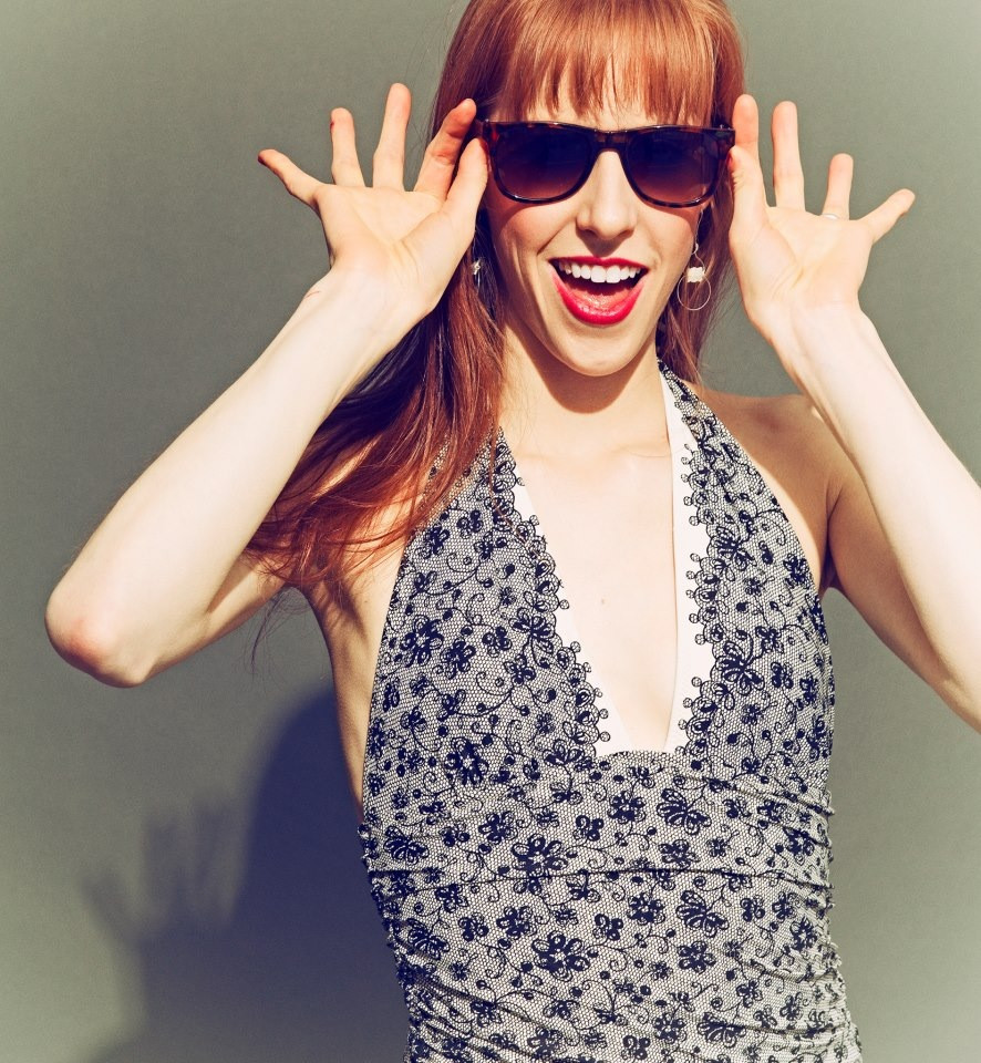 Fullscreen Page | Ashley Klinger