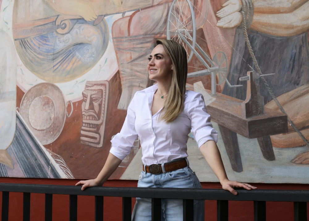 ES TIEMPO DE LAS MUJERES: SAMANTA FLORES