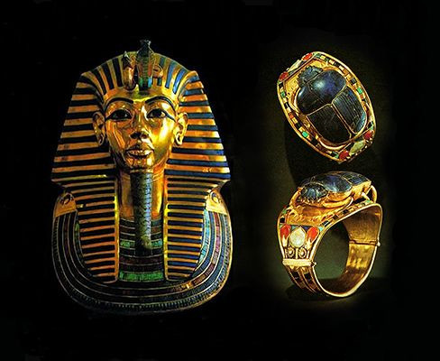 SPY MISSION 2 - Tutankhamun's gold ring stolen! | Spy:Co