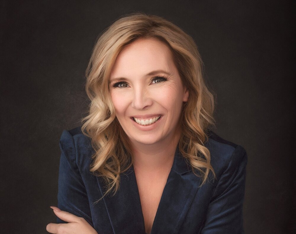 HEADSHOT SERVICES | Barbara MacFerrin Fine Art Photography