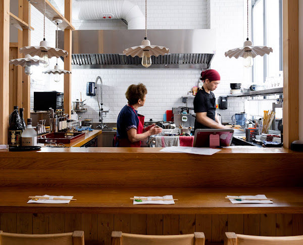 Cuisine japonaise avec saké japonais – Zakuro | La Maison du Saké