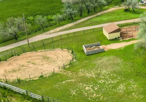 Facilities | Skyline Stables