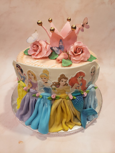 All About the Princesses Cake | Petite Sweets