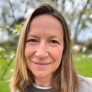 Alexandra Jenner-Fust | Crustacean Compassion