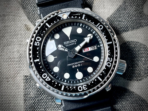 Vintage 1979 Seiko 7549-7010 Tuna Can Professional 300m Dive Watch All ...