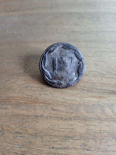 War of 1813 British IV Reg. Of Foot Coat Button | ironandpaper