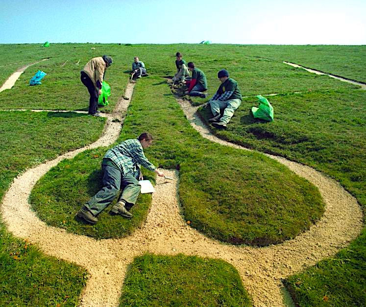 UK’s Chalk Giant Dated to Middle Ages