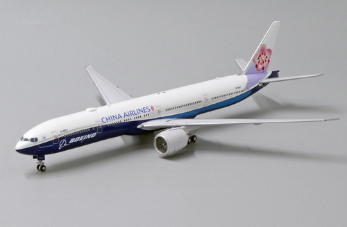 Boeing 777-300ER China Airlines, "Dreamliner Livery" B-18007 | Fly ...