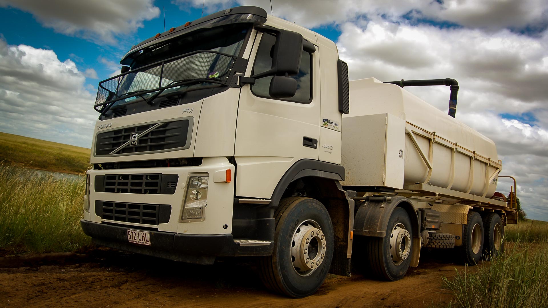 Road Watering Tankers | Felco Manufacturing