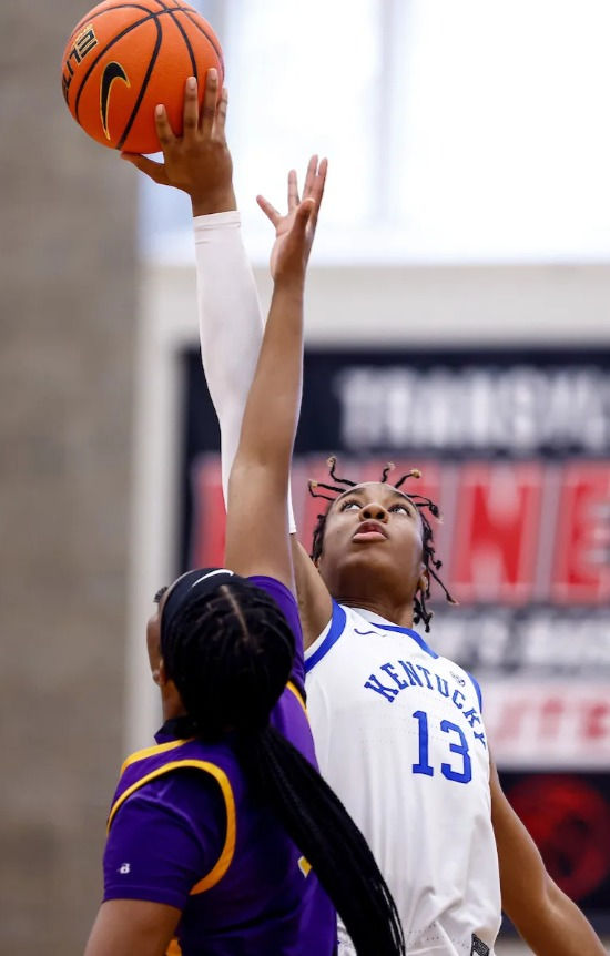 UK's Ajae Petty Named SEC Player of the Weekhttps://www.kysportsstyle ...