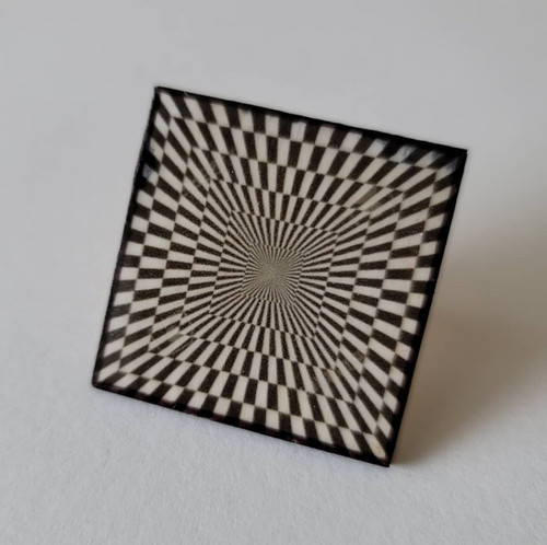 "Optical Illusion" Adjustable Ring | Rubeni Jewelry