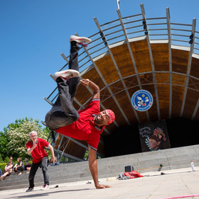 HOME | Internationales Klei