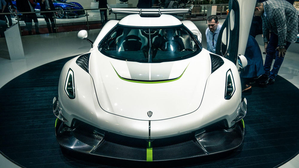 MEET THE KOENIGSEGG JESKO HYPERCAR, POSSIBLY THE FIRST CAR TO HIT 300MPH
