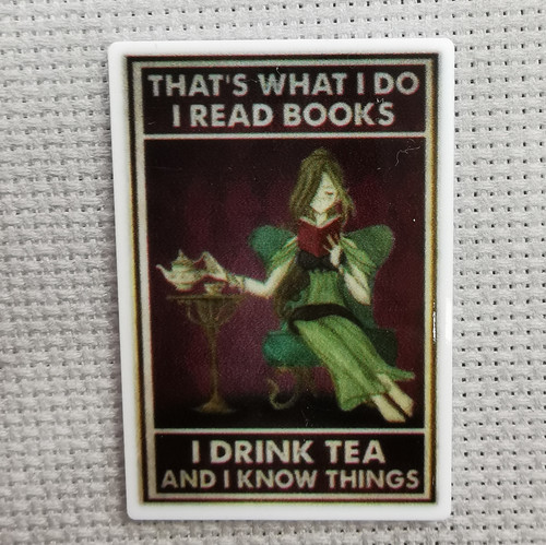 Needle Minder - Read Books, Drink Tea, Know Things | Stitch Bunny Shop