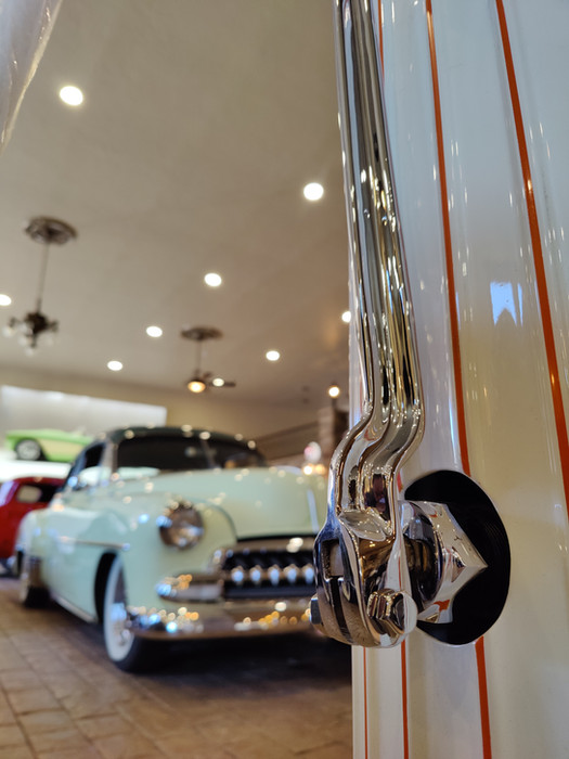 Roman Column Pumps | Steve's Auto Restorations