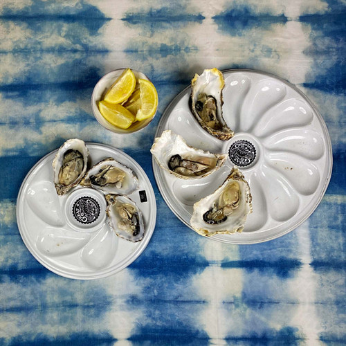 Handmade Ceramic Glazed Oyster Plate for Your Home Dinner Table