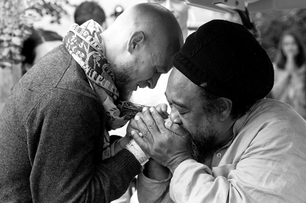 The Sacred Exchange: Teacher and Student in the Union of Knowing Thyself