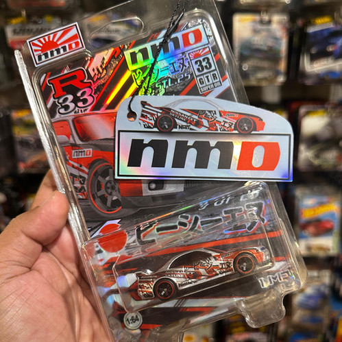 Nuclear Mindz Nissan Skyline R33 #9/25 Diecast Custom | Gear Oil Cafe