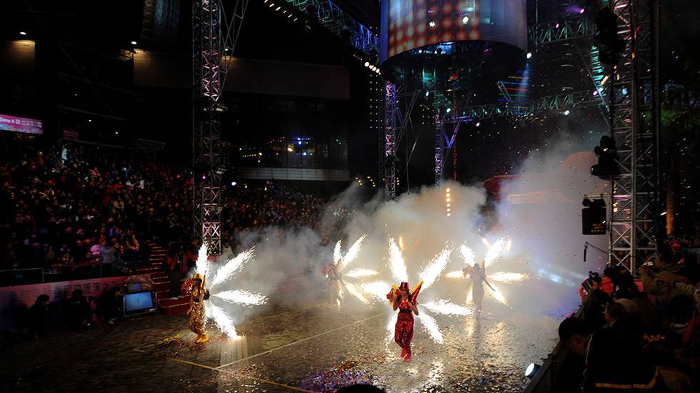 PYROTECHNICS & SPECIAL EFFECTS | STAGE TECH LIMITED